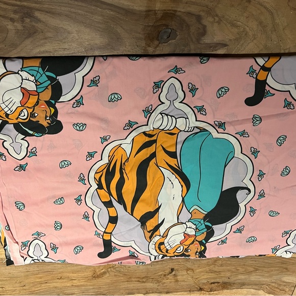 Disney | Bedding | Vintage Aladdin Jasmine Raja Twin Flat Sheet Fabric ...